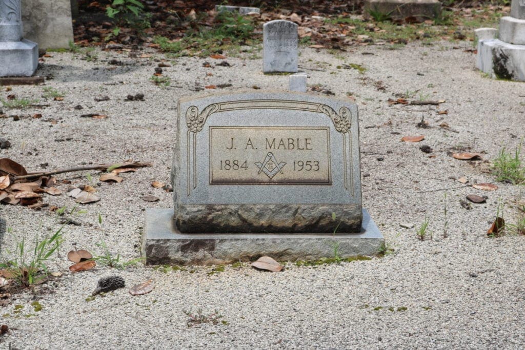 The historic cemetery of the family who gave Mableton its name - Cobb ...